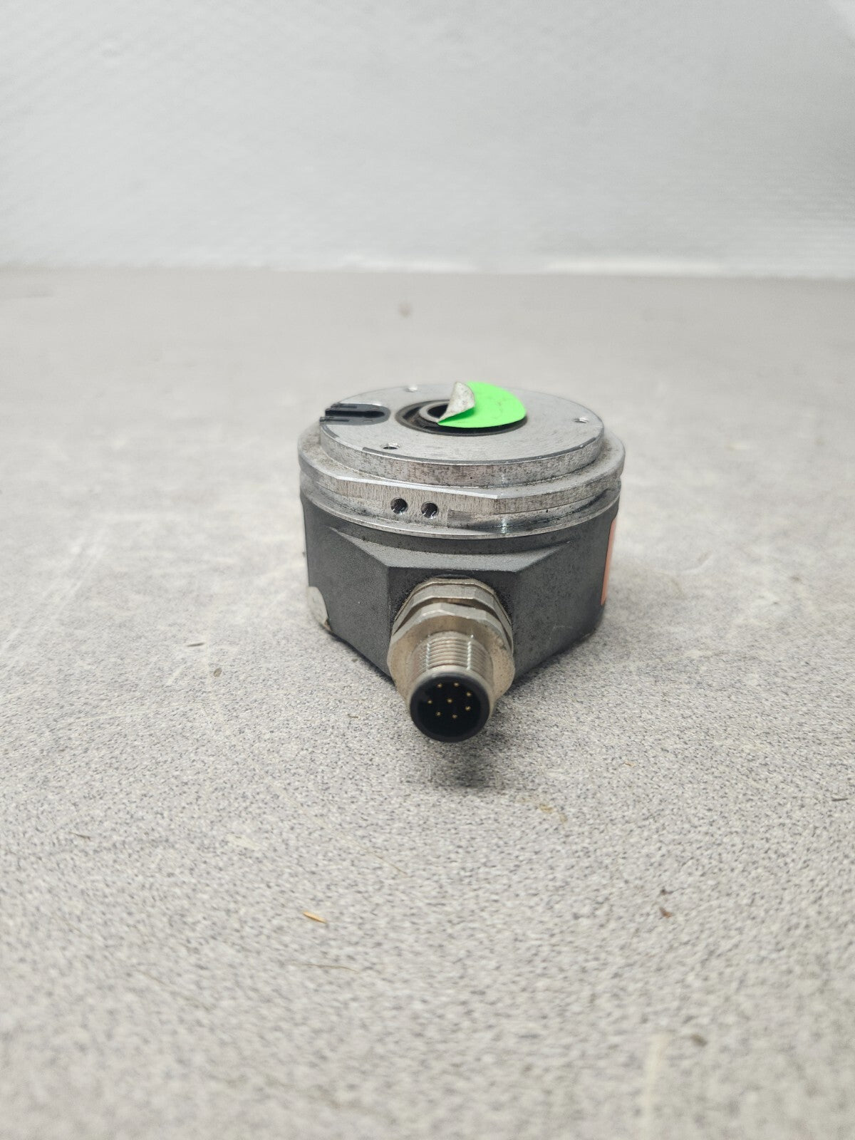 USED Kubler Turck Rotary Encoder T8.5820.1060.0300.5096