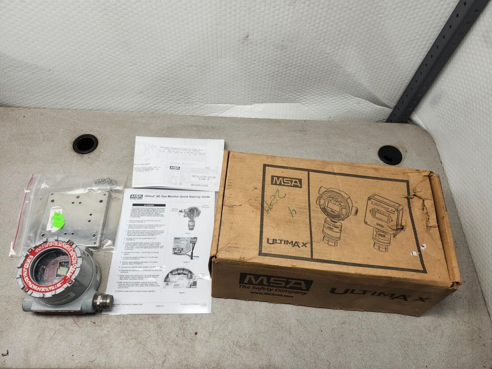 NEW IN BOX MSA INSTRUMENT ENCLOSURE ELH21 MSA